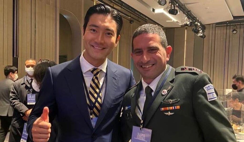 Rep. Lauren Boebert Delivers POWERFUL Prayer in the U.S. Capitol ...